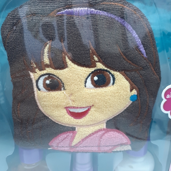 Bath, Skin & Hair | Dora And Friend Wash Go Set | Poshmark